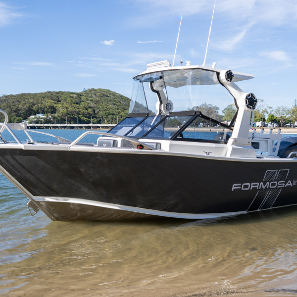 595 X Bowrider - Formosa Boats | New & Used For Sale