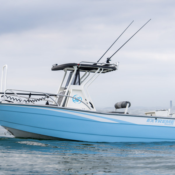Centre & Side Consoles - Extreme Boats | New & Used For Sale